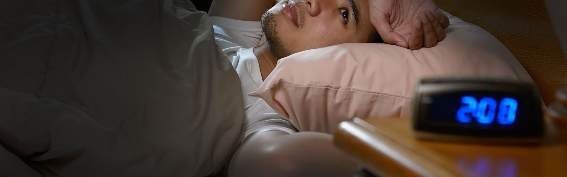 失眠如何入睡？ 失眠有甚麼症狀? 改善失眠與自律神經失調有關！ - 拉菲爾人本診所